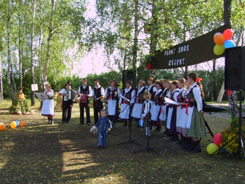 Pradinis | Zujūnų bendruomenės centras